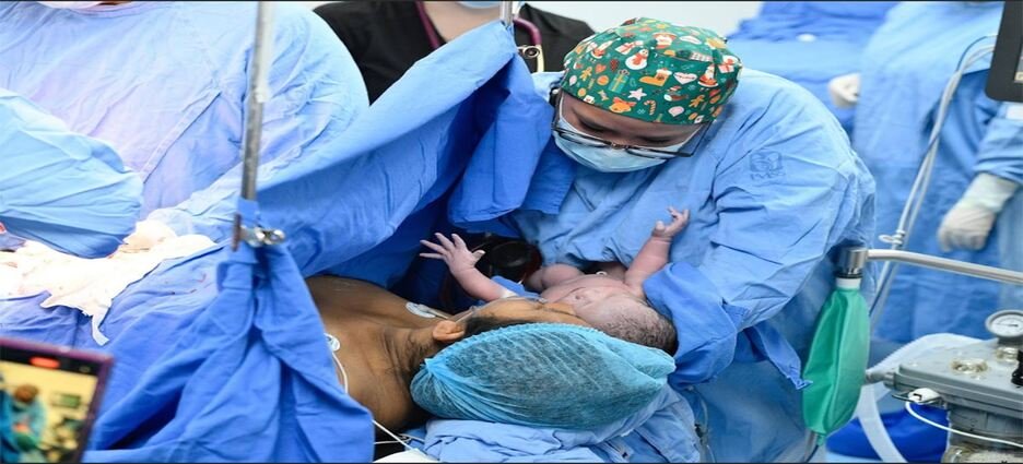 El primer bebé del 2025 llegó a Naucalpan, Edomex